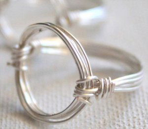 10 DIY Lovely Wire Rings - You Can Try These